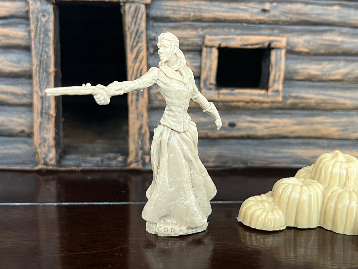 Cora - Character Figure (LOTM) – LOD Toy Soldiers